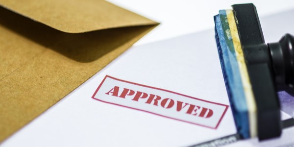 Why client sign off matters for your professional indemnity | PolicyBee